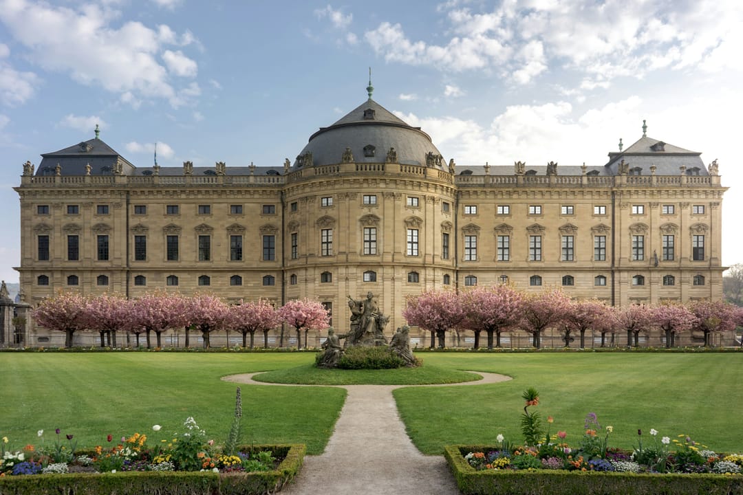 Top 11 Music Colleges In The UK For You | Amber